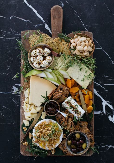 How To Style A Beautiful Cheeseboard Cheese Platter Ideas Artofit