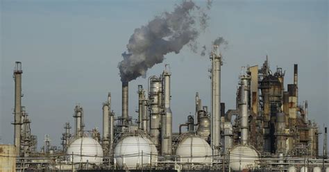 Shell Decides To Shutter The Convent Oil Refinery Hundreds Of Jobs Lost Business