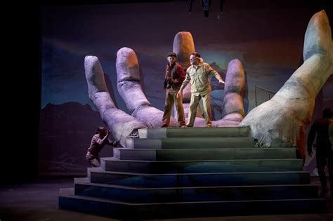 اصول و مراحل طراحی صحنه در تئاتر