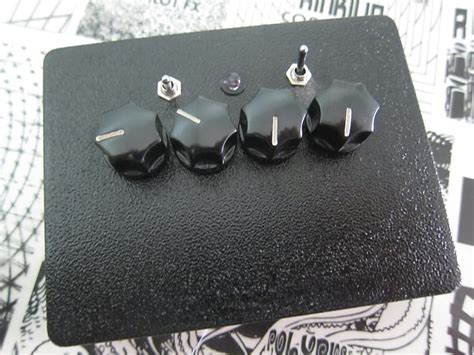 Noise Synth Drone Synth Dual Oscillator Noise Generator Reverb