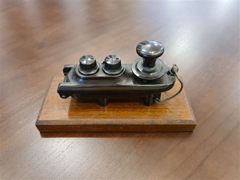 Vintage Morse Code Sender Key Bathtub RAF England WWII Hobbies Toys