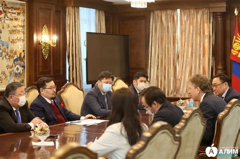 Якоб Стаусхолм Монгол Улсад хөрөнгө оруулалт хийх нь зөв шийдэл болсныг олон улсад харуулахыг