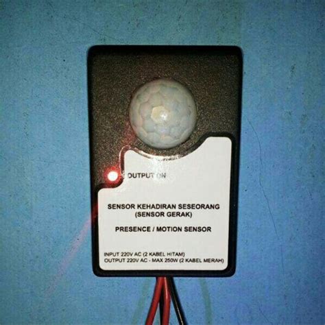 Jual SENSOR GERAK PIR MOTION SENSOR AC V Kab Karawang PCB Rasyid Tokopedia