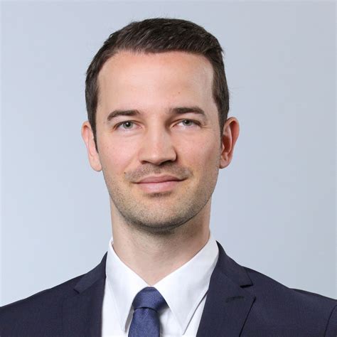 Michael Werle Investment Consultant Uhnwi Lgt Xing