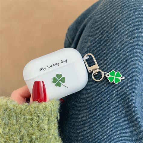 키링세트დ Mademy Lucky Day 행운의 네잎클로버 케이스 투명 반투명 매트 커플 에어팟케이스 프로2 프로 1세대