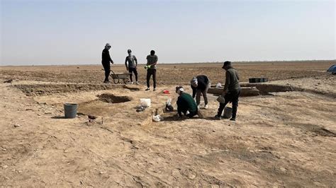 بعثة أمريكية تصل ذي قار وتباشر اعمال التنقيب في تلول الهباء صور محليات