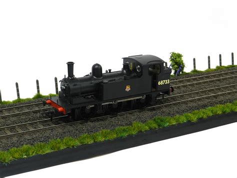Bachmann 31 061 Lner J72 Tank 68733 Br Black Early Emblem