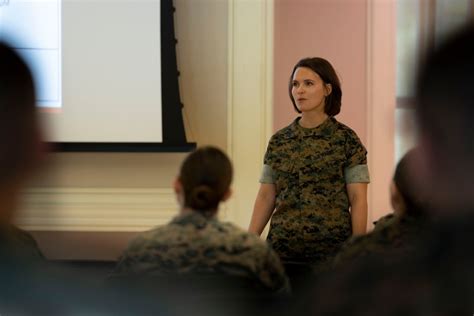 Dvids Images Ii Mef Command Team Enlisted Retention Training [image 4 Of 9]