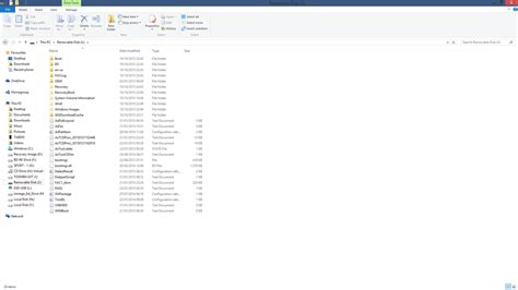 When I Try And Boot From It I Get A 0xc000000f Error Microsoft Community