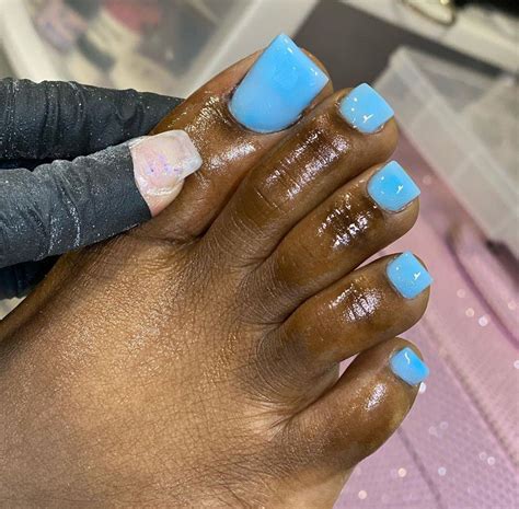 ᥫ᭡𝑷𝑰𝑵𝑺 𝑼𝑷𝑳𝑶𝑨𝑫𝑬𝑫 𝑩𝒀 𝑨𝑺𝑰𝑨𝑨𝑫𝑰𝑽𝑨𝑨 Acrylic Toe Nails Blue Toe Nails