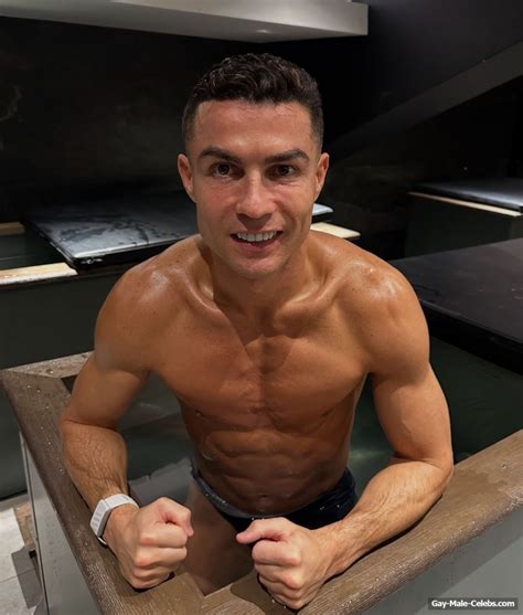 Cristiano Ronaldo Shows Tight Ass In Wet Underwear Naked Male Celebrities