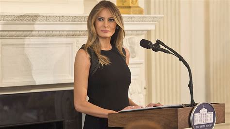 Download Sophisticated Melania Trump Wallpaper