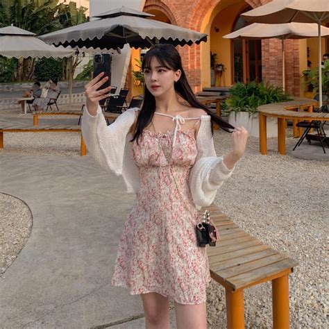 워너비뮤즈 무배🚀 벚꽃룩🌷실물갑 청순 쉬폰 플라워 셔링 A라인 뷔스티에 나염 미니 원피스 허리끈 속치마 레이어드 봄 여름 러블리 3col