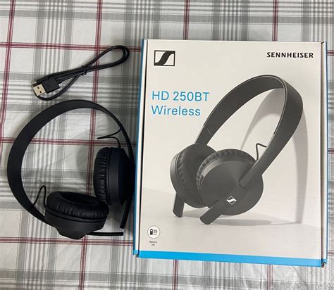 Sennheiser HD 250BT Wireless, Audio, Headphones & Headsets on Carousell