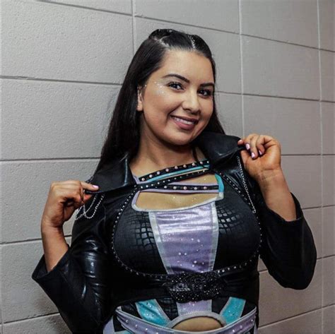 Jasmin Brettle Pro Wrestler