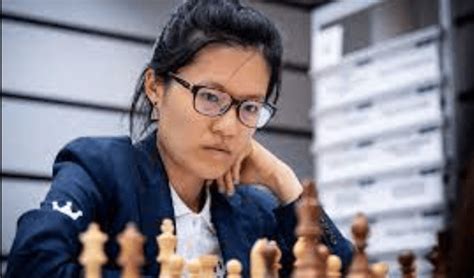 Hou Yifan