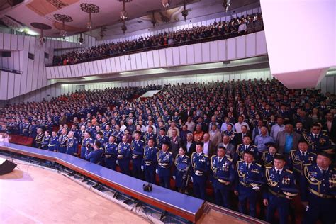 У Хүрэлсүх Онцгой байдлын албаны албан хаагчдын нийгмийн асуудлыг шат дараатай шийдвэрлэнэ