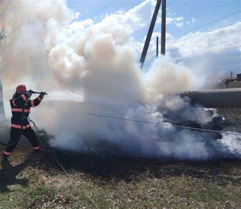 Մեքենան բախվել է բետոնե հենասյանը շրջել այն և բռնկվել վարորդը հոսպիտալացվել է Ֆակտոր