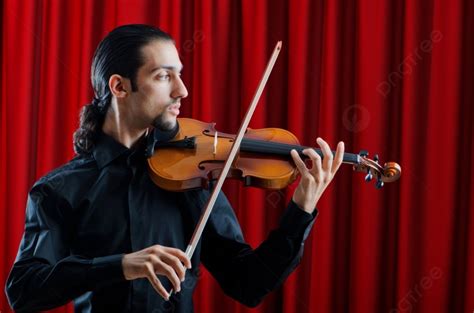 악기를 연주하는 바이올린 연주자 사진 배경 및 무료 다운로드를위한 그림 Pngtree
