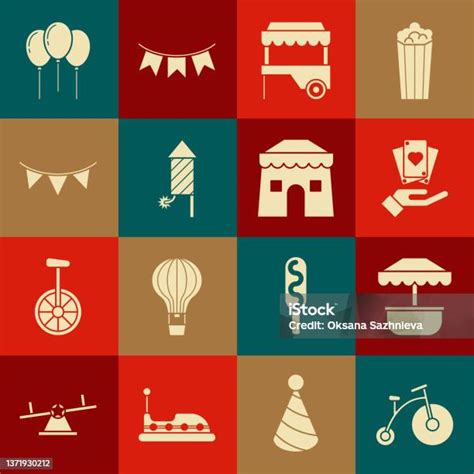 하나의 큰 바퀴와 하나의 작은 손으로 들고 카드 패스트 스트리트 푸드 카트 차양 불꽃 놀이 로켓 카니발 화환 플래그 풍선 리본과