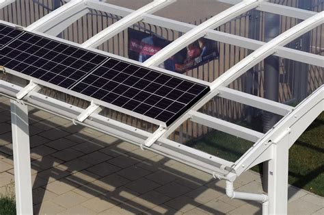 Cantilever Walkway And Street Furniture For New College Campus Broxap Esi External Works