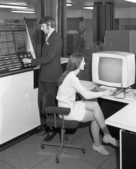 Pin By Aidan Bradley On Abcandd Old Computers Computer History Technology