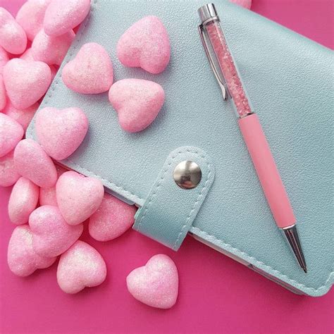 💘 Всех влюбленных спраздником И не влюбленных тоже🙈 😚 Planerbook📚 Смешбук артбук