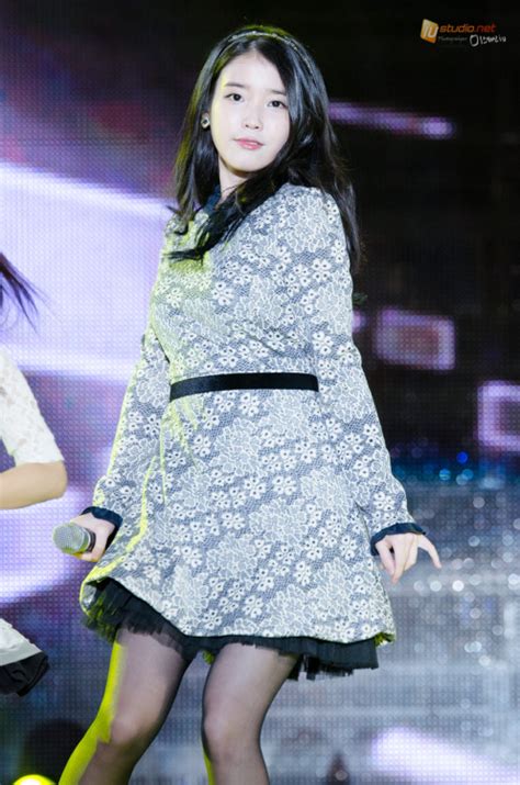 141014 Yeosu Music Festival Cr 미스터신iu Tumbex