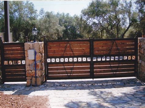 ΜΕΤΑΛΛΙΚΕΣ ΚΑΤΑΣΚΕΥΕΣ Aloymil ΑΛΟΥΜΙΝΟΚΑΤΑΣΚΕΥΕΣ Λ 4ty Gr