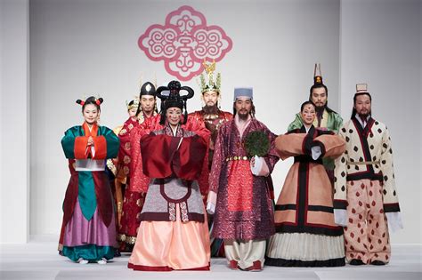 한국궁중복식 전시회 갤러리 고구려 고분벽화복식 재현