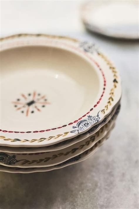 Mimi Thorisson 이탈리안 아워 서빙 보울 앤트로폴로지 한국 공식 스토어 유니크한 여성 패션 및 라이프스타일 편집샵 200개이상의 프리미엄 브랜드 여성