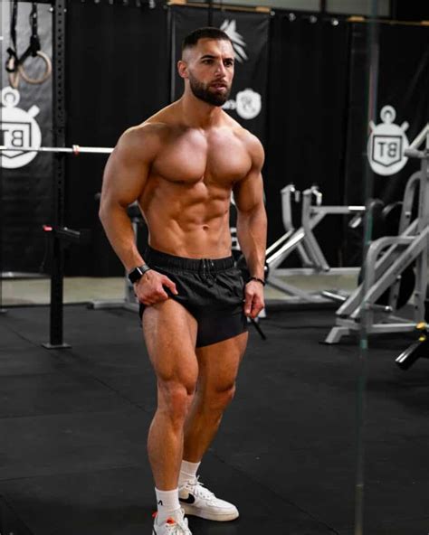 Twm Zaour Explication Train With Me