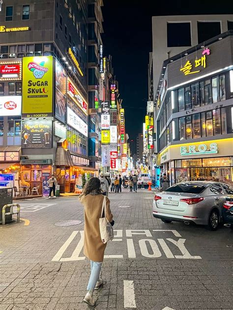 ဟန်းဂုရောက် မီယမ်မာများ ဆုံစည်းရာ