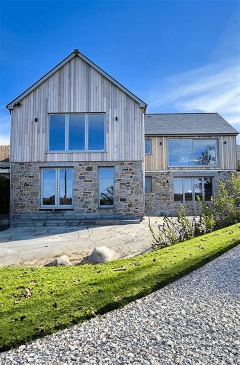 Vertical Vs Horizontal Timber Cladding Which Is Best