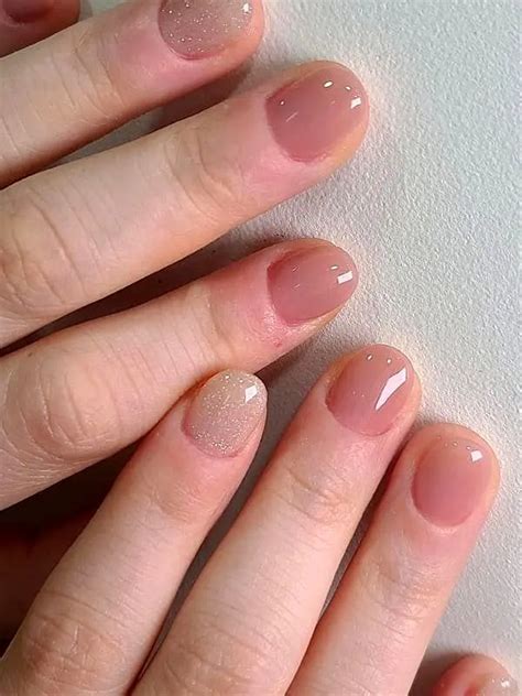 ترند تابستان ۱۴۰۲؛ ۴۴ طرح زیبا و جدید ناخن ژله‌ای به سبک کره‌ای