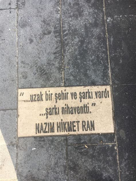 𝓣𝓪𝓱𝓪𝓷𝓾𝓻 adlı kullanıcının Caption panosundaki Pin 2022 Kitap Kitap