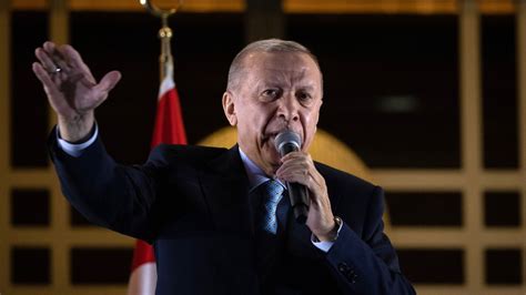 Ердоган осъди остро Швеция заради изгарянето на копие на Корана в Стокхолм Новини бг