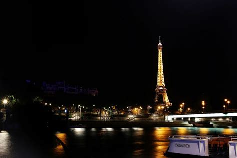 파리야경투어 Js 워킹야경 에펠탑 개선문 샹젤리제루브르 가이드 자부심 줌줌투어 프랑스 파리