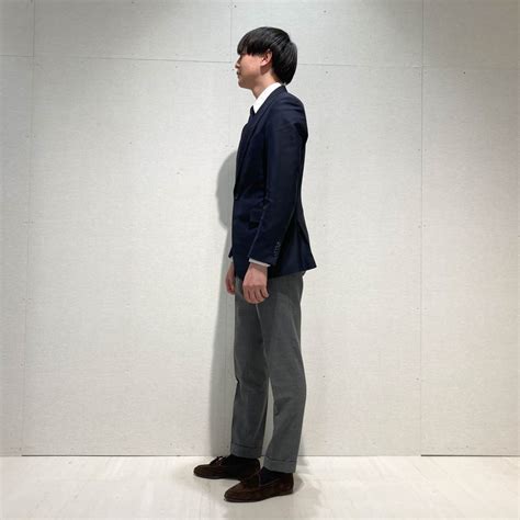 【staffコーデ】定番なネイビー×グレーのジャケパンスタイル オーダースーツのfabric Tokyo