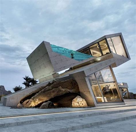 30 Reasons Someone “should Have Hired An Architect” For These Buildings