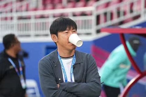 Timnas Indonesia Vs China Shin Tae Yong Harap Wasit Omar Al Ali