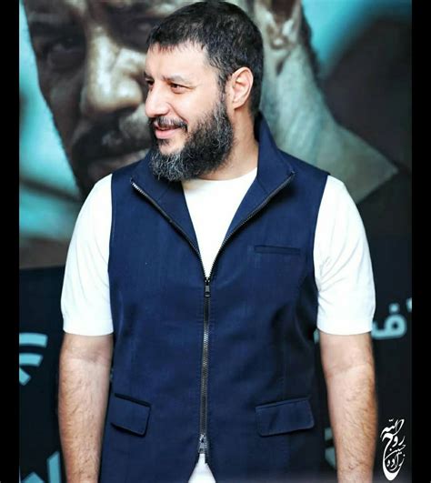 استایل شیک و جدید جواد عزتی در اکران سریال جدیدش عکس