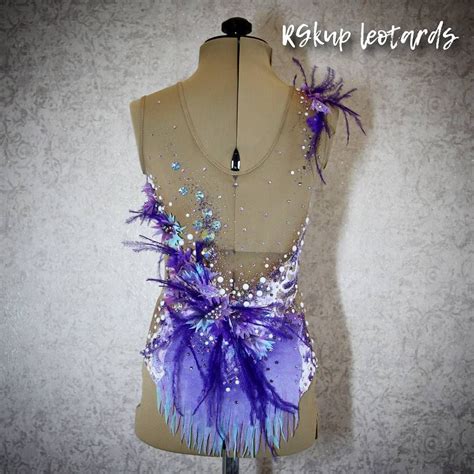 Выставляется на продажу 100 новый авторский купальник для художественной гимнастики Незабудка