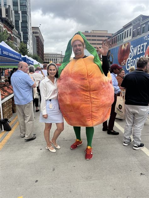 Raechel Powell On Linkedin The Kroger Hatch Chili Block Party Is Back Today Was Great I Even