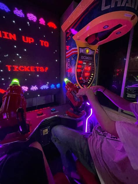 Arcade Arcade Cute Date Ideas Night Aesthetic