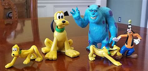 Lot 5 Disney Character Figurines 3 Pluto 1 Goofy 1 Sully Monsters Inc 3 4 25 Ebay Sully