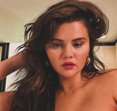 Selena Gomez compartió estas atrevidas FOTOS, pero las borró a los ...