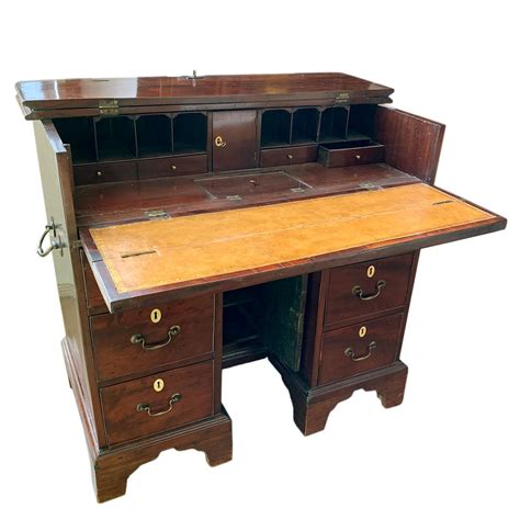 18th Century Captains Desk For Sale At 1stdibs