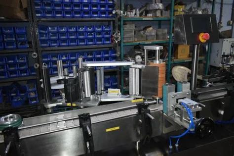 Round Sticker Labelling Machine At ₹ 260000 Piece In Ahmedabad Id 26207136173