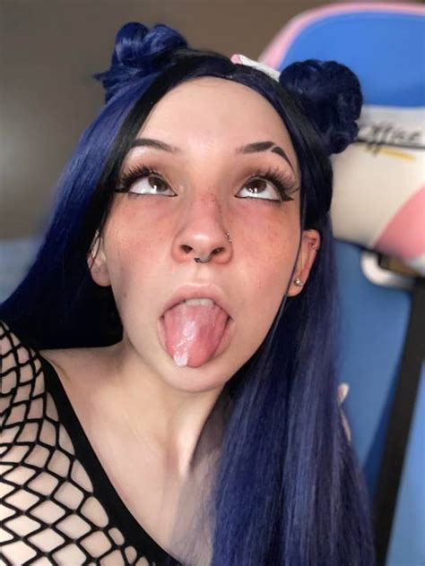 Drain Your Balls In My Mouth Scrolller